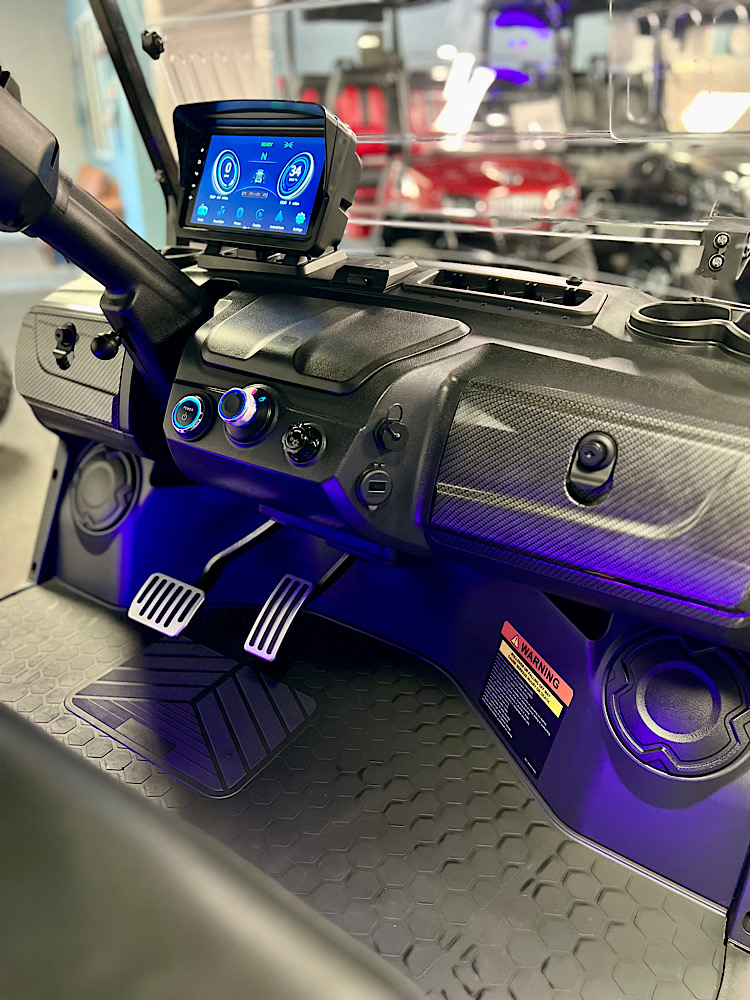 2025 Evolution D5 Maverick 4 Plus - Arctic Grey - Joe's Carts